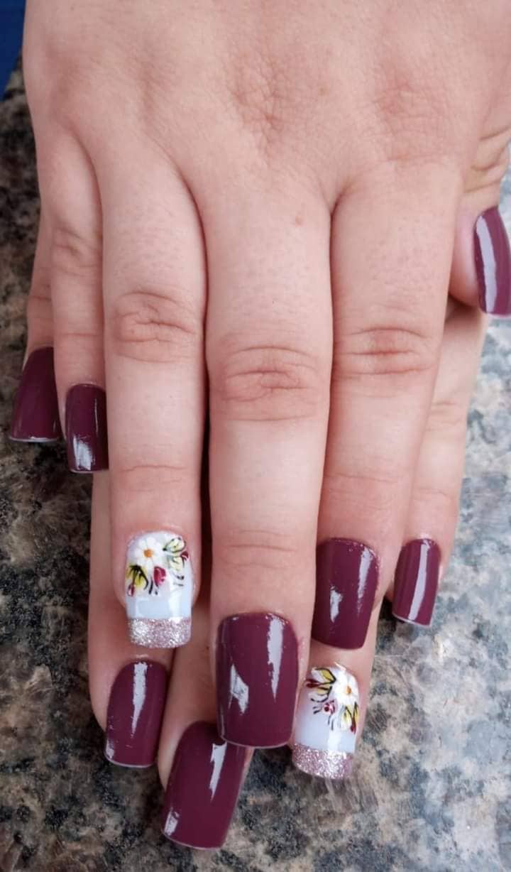 Unhas Decoradas Simples - idéias delicadas para você fazer sozinha ...
