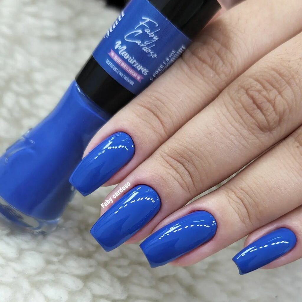 45 ideias de unhas azuis para você arrasar nesse fim de semana - UNHAS ...