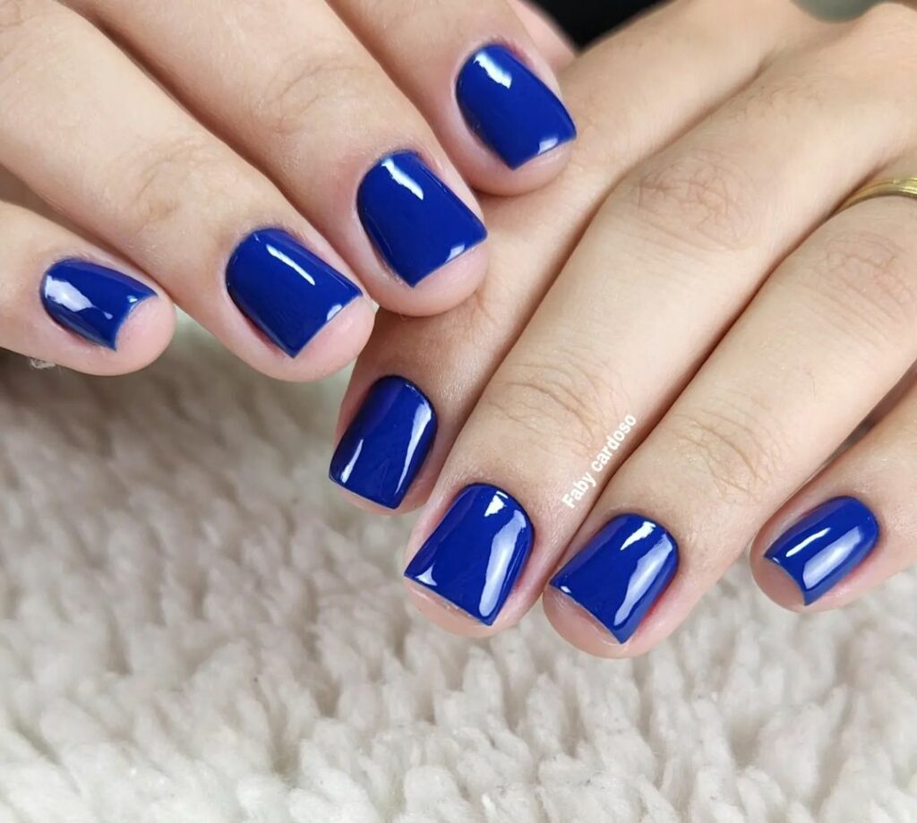 45 ideias de unhas azuis para você arrasar nesse fim de semana - UNHAS ...