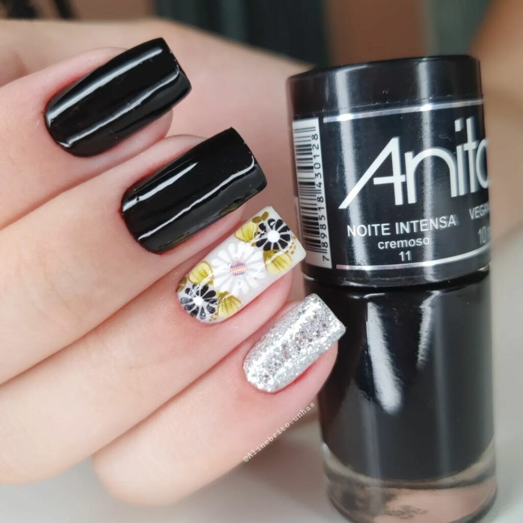 +35 unhas decoradas com Esmalte preto. Cor Ideal para quem gosta de um ...
